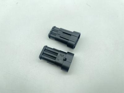 China 282105-1 3 Position 5.0mm Pitch Wire-to-Board Header Vertical Through Hole Shrouded Friction Lock Polarized 9A Rating for Power Supplies and Industrial Controls for sale