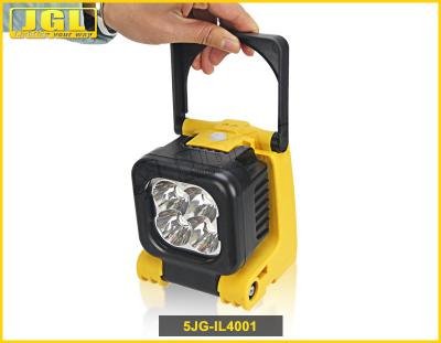 Cina 12w tenuto in mano ha condotto Worklight portatile magnetico per illuminazione all'aperto portatile in vendita
