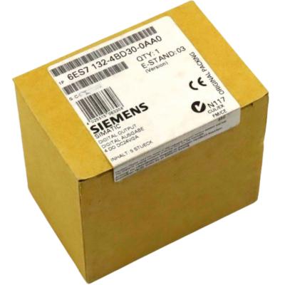 Cina SIEMENS 6ES7132-4BD30-0AA0 SIMATIC DP, 5 ELECTRON. MODULES FOR ET 200S, 4 DO STANDARD DC 24V/2A in vendita