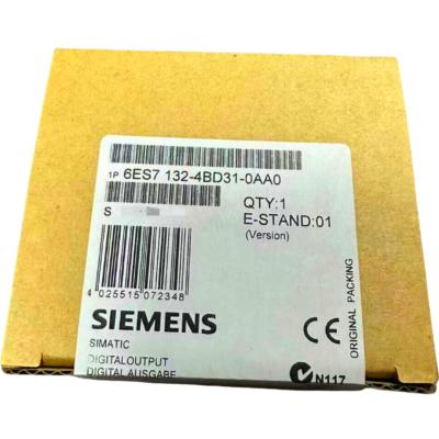 Cina SIEMENS 6ES7132-4BD31-0AA0 SIMATIC DP, 5 ELECTRON. MODULES FOR ET 200S, 4 DO STANDARD DC 24V/2A in vendita
