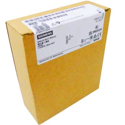 Cina SIEMENS 6ES7336-4GE00-0AB0 SIMATIC S7, ANALOG INPUT SM 336, 6 AI; 15 BIT; FAIL-SAFE ANALOG INPUTS FOR SIMATIC SAFETY in vendita