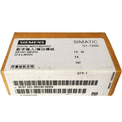 Cina SIEMENS 6ES7221-3BD30-0XB0 SIMATIC S7-1200, DIGITAL INPUT SB 1221, 4 DI, 24 V DC 200 KHZ, SOURCING INPUT in vendita