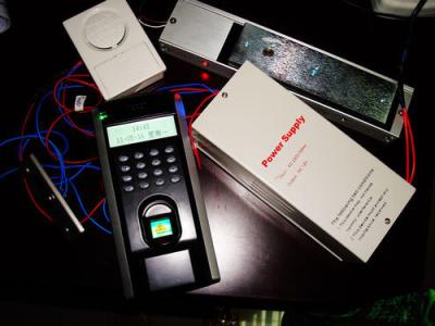 China OEM Hot Sale Fingerprint Access Control Gate Entrance F7 for sale