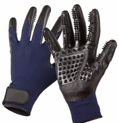 China Pet Dog Cat Brush Glove,Comb Gloves,Pet Cat Dog Bath Brush Glove,Pet Gloves,Animal Brush Carding Gloves for sale