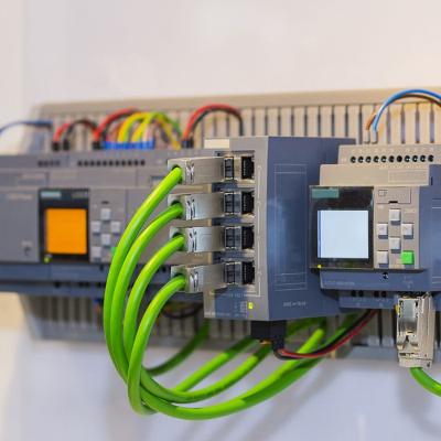 China Neuer Original-PLC 51405098-100 mit 1-Jahresgarantie zu verkaufen