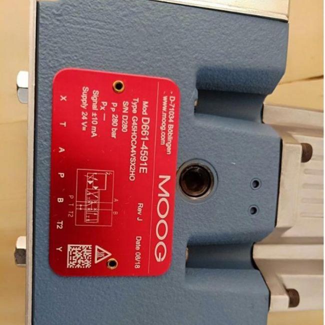 MOOG D661 Series Electro-Hydraulic Servo Valve