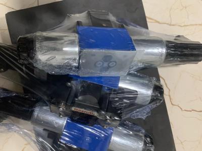 China Válvula direccional proporcional Rexroth para hidráulica con montaje ISO 4401, 6 vías, diámetro y voltaje de 24V en venta