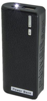China 4400 mAh Plastic 18650 Li-ion Battery Mobile Phone Power Bank Black Power Charger for sale