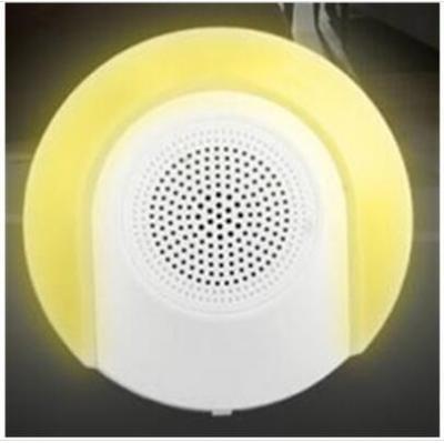 China Popular Yellow Portable Bluetooth Music Player Compatibility Smart Phone Laptop Ipad Iphon for sale