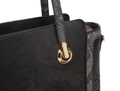 China Luxury Cool Pattern Outdoor Dog Handbag Pet PU Leather Carrier for sale