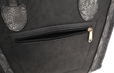 China Luxury Cool Pattern Outdoor Dog Handbag Pet PU Leather Carrier for sale