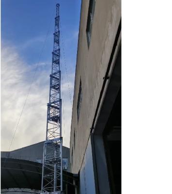 China 100ft aluminium toren guyed telescopische toren cel op wielen toren Te koop