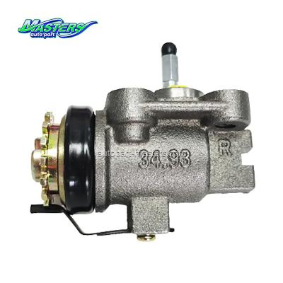 Cina Pompata frenante MC832590 MC832589 cilindro frenante per MITSUBISHI in vendita