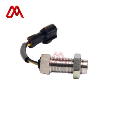 China ISUZU 4HK1 6RB1 vehicle Engine Speed Sensor 1815105130 OEM for sale