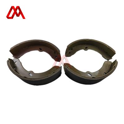 China China IZUMI Truck Parts Wholesale 5-87831801-0 5878318010 Standard Front Brake Sho Lining for ISUZU 700P 4HK1 for sale