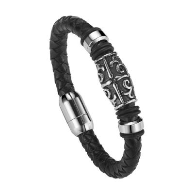 China Pulsera de cuero para hombre auténtica hecha a mano del corchete magnético de encargo al por mayor de la moda en venta