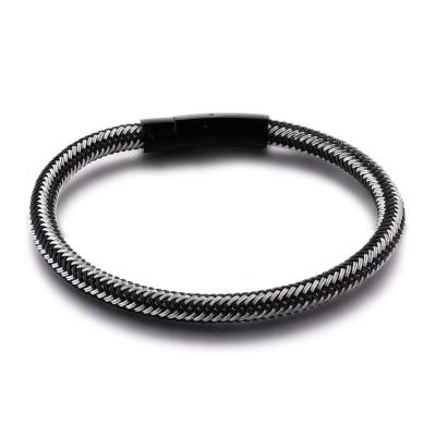 China Pulsera de cuero para hombre de encargo al por mayor del acero inoxidable de la joyería del cuerpo en venta