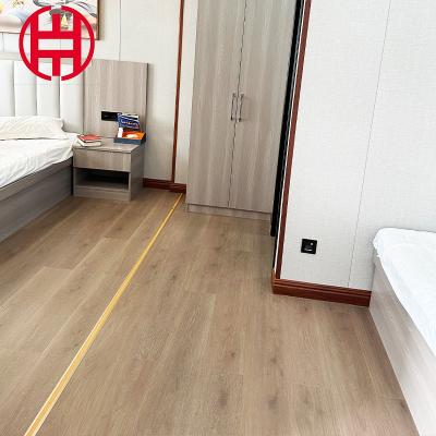 Cina Camera modulare staccabile Mini Home Kit Prefabbricato Container House Cabina di legno per hotel in vendita