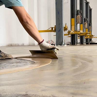 China 70MPa Epoxy Resin Primer Alkali Resistance Low VOC Garage Floor Epoxy Primer for sale