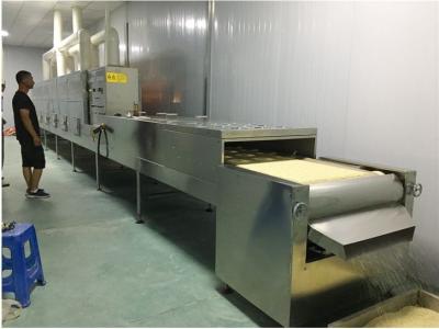Cina FASE multifunzionale 380V 50HZ di Herb Microwave Drying Machine Three in vendita