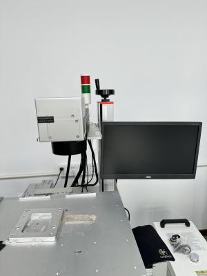 중국 세 축 배터리 레이저 해체 기계 다기능 배터리 레이저 해체 기계 판매용