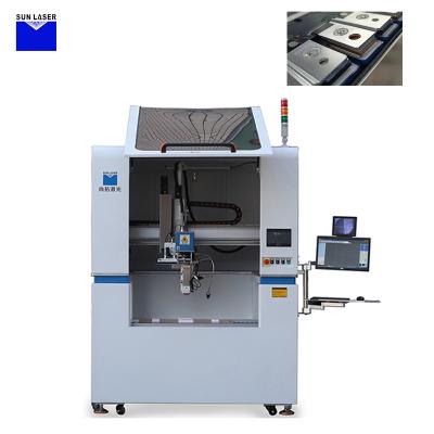 China 2000W 4000W 6000W Plataforma Cnc Bateria Terminal Máquina de Soldadura a Laser de Fibra Para Baterias Lifepo4 à venda