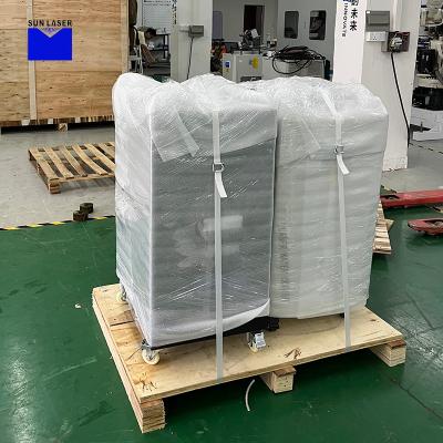 Cina La migliore macchina di saldatura laser a batteria di litio per celle quadrate prezzo automatico Lifepo4 Cnc in vendita