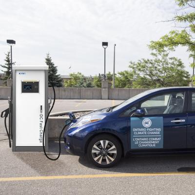 China Fast Dc Ccs Electric Car Charger 60Kw 120KW CCS Type 2 For OCPP 1.6J/1.5J for sale