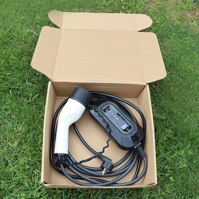 China Tesla Model 3.5KW/7KW Best Level 2 Home Charger with SAE J1772 Connector Plug Charge for sale