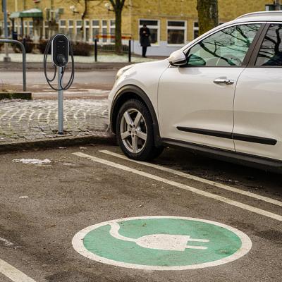 China Fast Charging Type 2 Three-phase 22kw 32a Wallbox EV Charger for Electrical Cars for sale