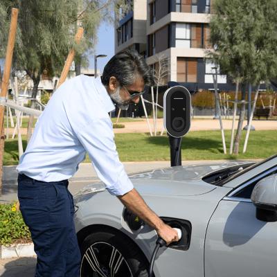China 7kw OCPP AC Ev Charger Car Wall-Mounted Type 2 EV Charging Station Electric for sale