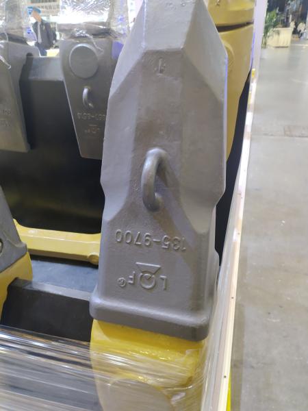 Casting Or Forging Excavator Spare Parts Bucket Teeth