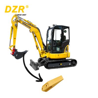 China Komatsu PC30 Excavator Bucket Teeth Alloy Steel ISO Certified for sale
