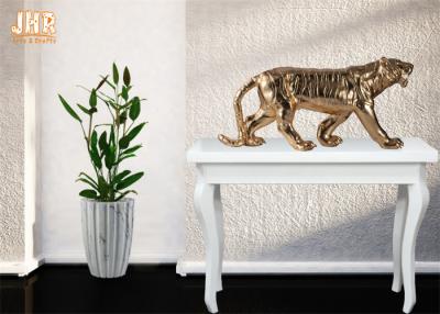 Cina Il grande oro ha coperto di foglie statua animale della Tabella della scultura della tigre delle figurine di Polyresin in vendita
