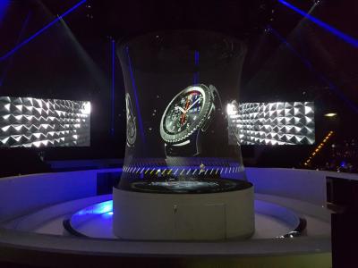 China Holograma olográfico de la pantalla de malla de la gasa de Holo de la exhibición 3D para la demostración fantástica de la etapa en venta