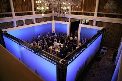 Cina Schermi di proiezione su ordinazione di dimensione confine del nero della struttura economica di 50m x di 4,5 in vendita