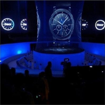 China Grey Black White 3D Holographic Scrim 3D Holo Gauze For Fasion Show for sale