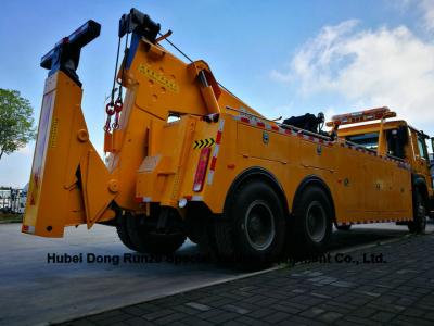China HOWO 50 Ton Heavy Duty Rotator Wreckers Tow Truck With 360 Degree Rotation for sale