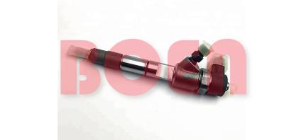 中国 本物のディーゼル共通の柵の注入器の制御弁F00VC01371 0445110333 0445110334 0445110360 0445110372 0445110383 販売のため