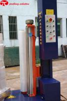 China Automatic Anti Explosion Stretch Wrapping Machine 2000kg Pallet Packing With Ramp for sale