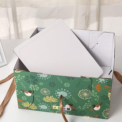 China Recycled Chocolate Packaging Boxes Mini Small Folding 4 Color Offset Printing for sale