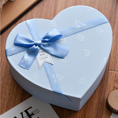 China Heart shaped gift box Love gift box Women's Day gift box customization for sale