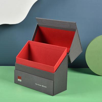 Cina l'imballaggio duro del regalo del cartone di 210gsm 350gsm inscatola la stampa su ordinazione in vendita