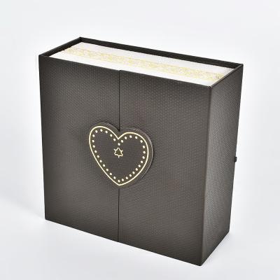 China Aangepast Flip Gift Packaging Box voor de Oorringen Lichtere Ring van de Juwelenhalsband Te koop