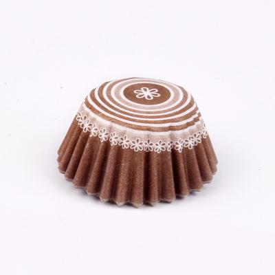 China Baking cake cups Custom mechanism High temperature cup Holiday party greaseproof cake cups holder for sale
