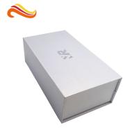 China Rectangle Silver Rigid Gift Boxes , Handmade Magnetic Gift Box Color Customized for sale