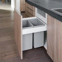 China Modern Lacquer MDF Modular Kitchen Cabinet 18mm HMR Core Custom Sizes for sale