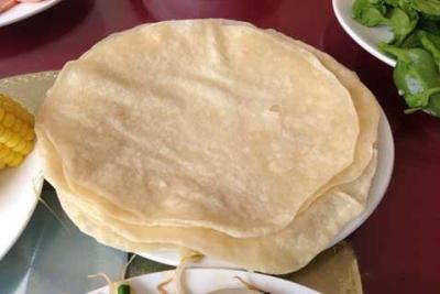 China Automatic spring rolls pastry/Samsoa sheet forming machine,Ethiopian injera/crepes forming machine for sale