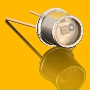China SG01L-18 Broadband SiC Based UV Photodiode A = 1.0 mm2 for sale