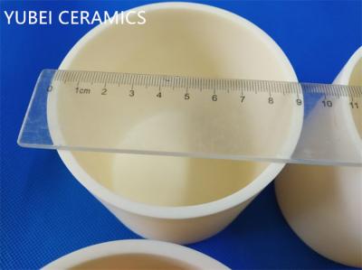 Cina Crogiolo in ceramica di allumina refrattaria in ceramica resistente all'usura ad alta temperatura in vendita